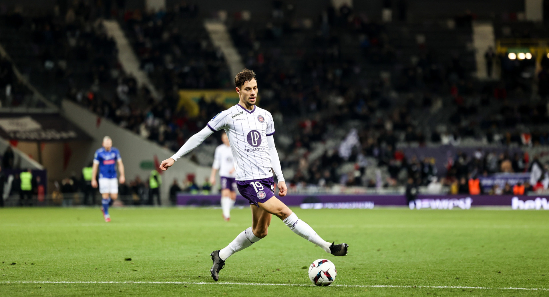 Veljko Birmancevic rejoint le Sparta Prague en prêt - Toulouse FC