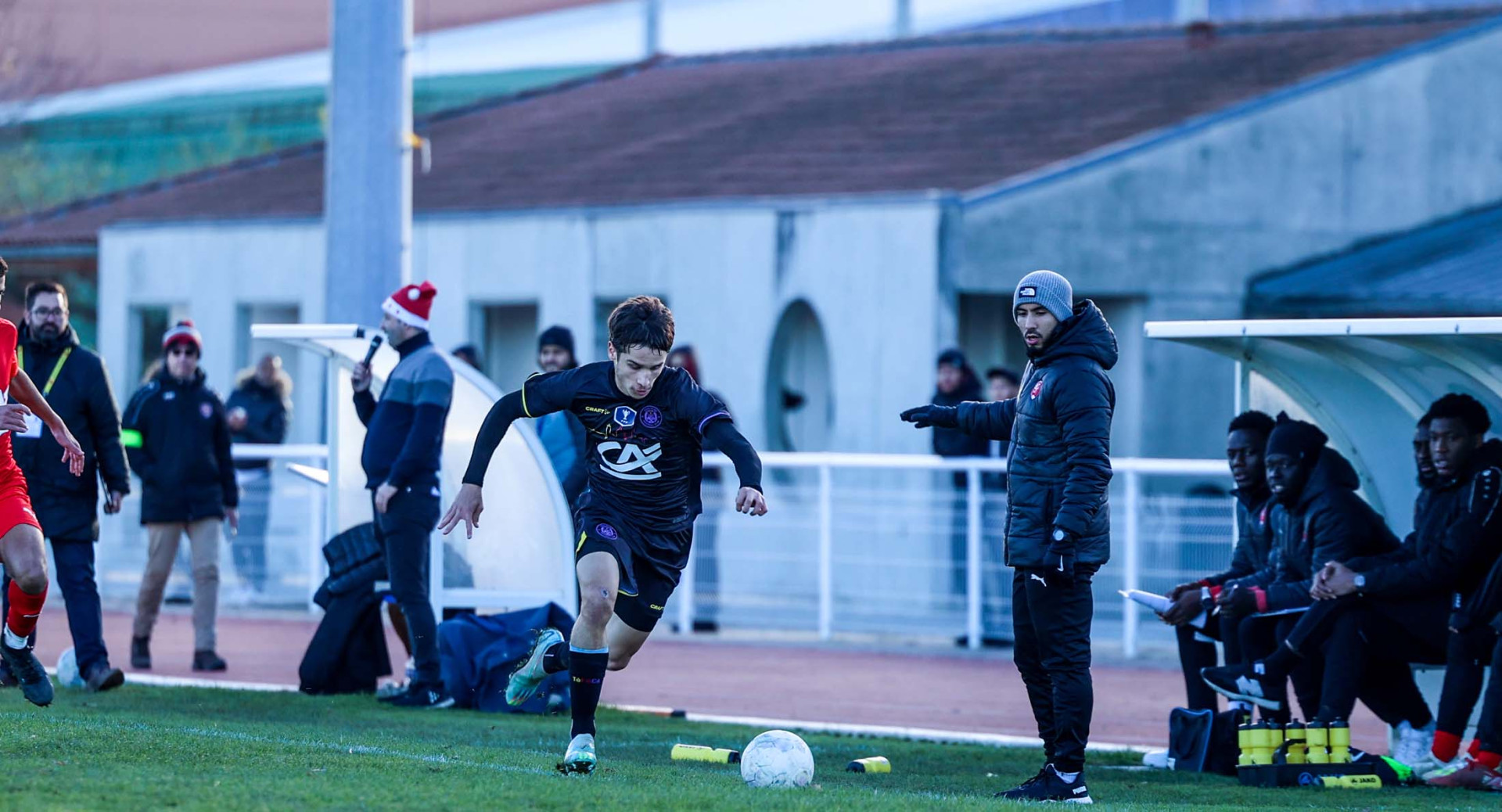 Ylies Aradj convoqué avec les U18 de l'Équipe de France - Toulouse FC