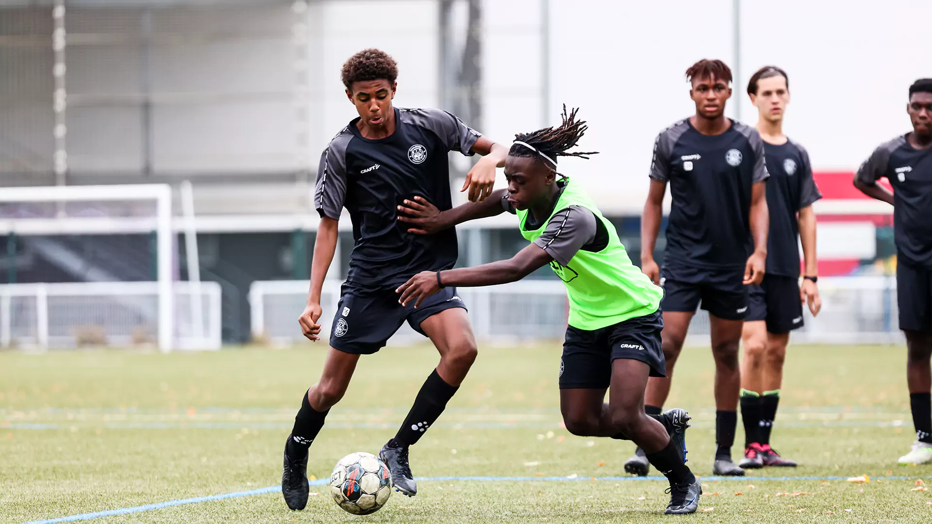Grande première pour Darren Bique et Thibo Nègre en Équipe de France ...