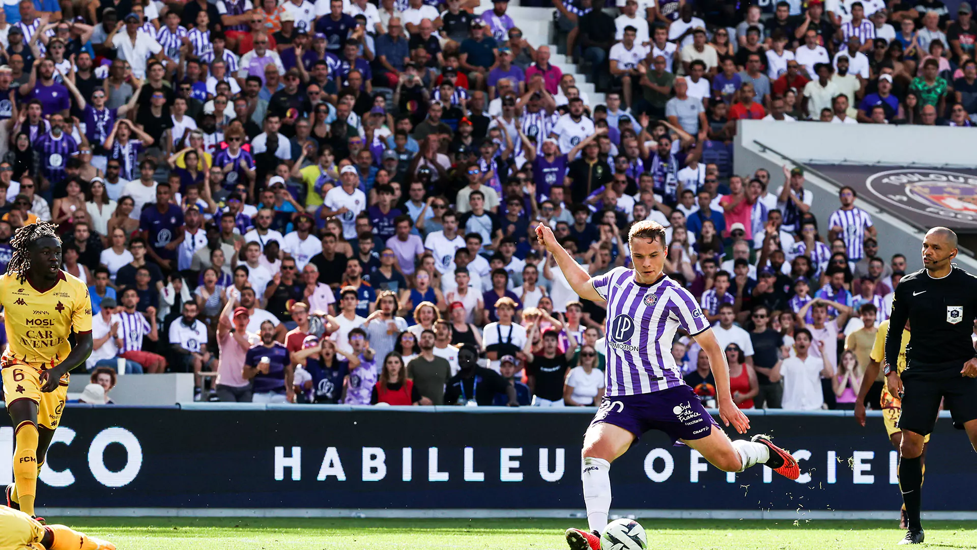 Niklas Schmidt dans l'équipe type de la 7ème journée de Ligue 1 Uber ...